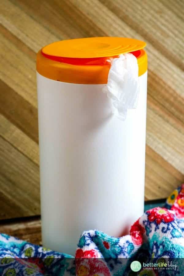 How to make your own DIY Disinfecting Wipes with Bleach - Better Life Blog