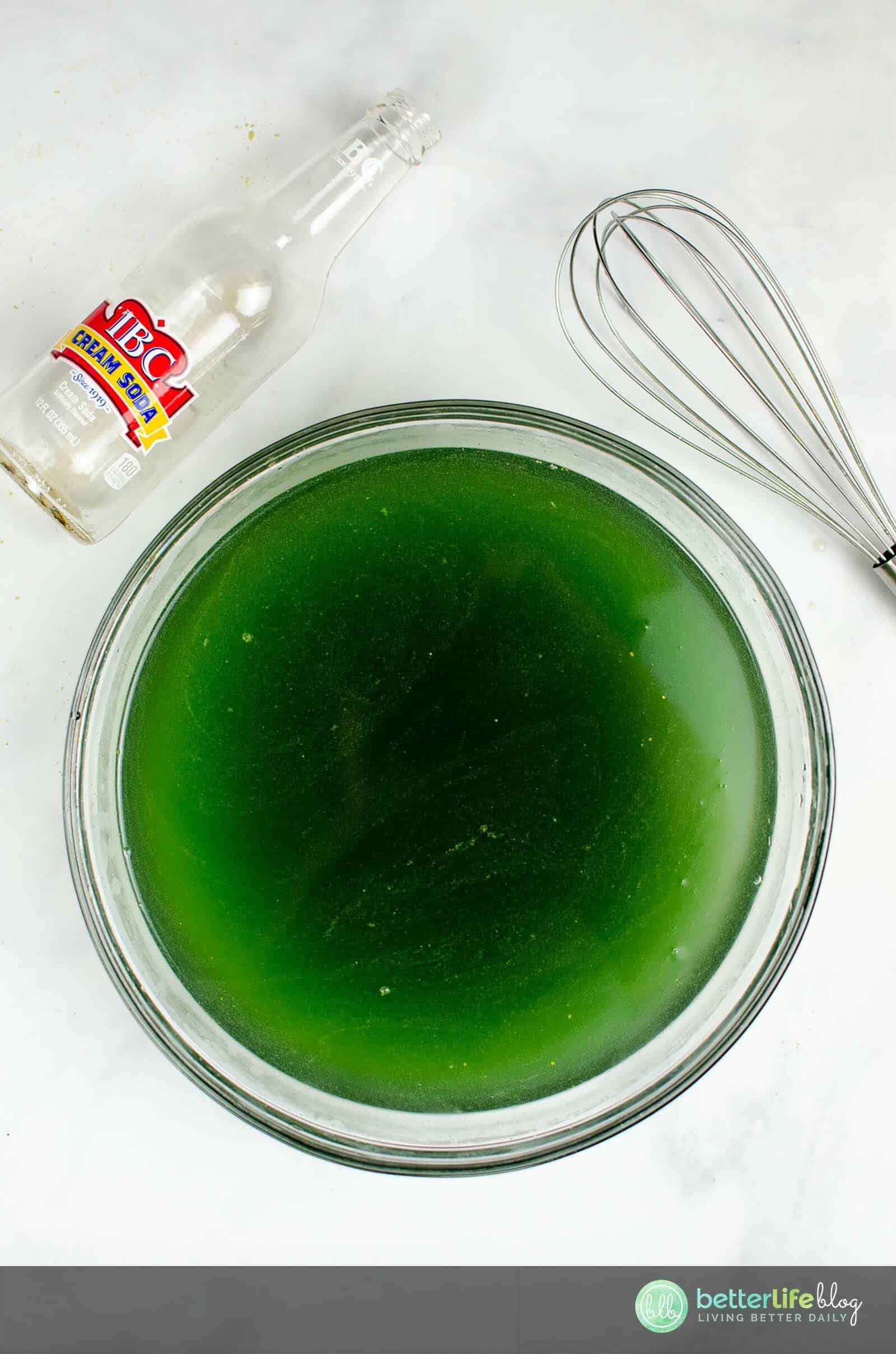 Easy Halloween Witch’s Brew Spooky Cocktail - Better Life Blog