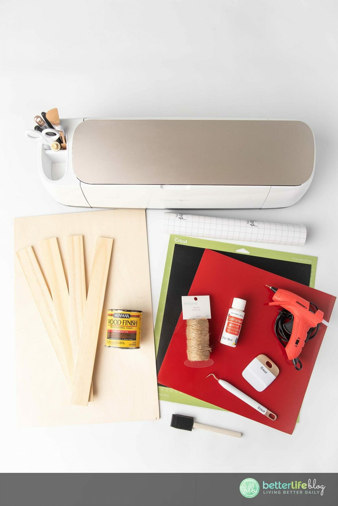 Cricut Christmas Idea: DIY Christmas Scroll Sign - Better Life Blog