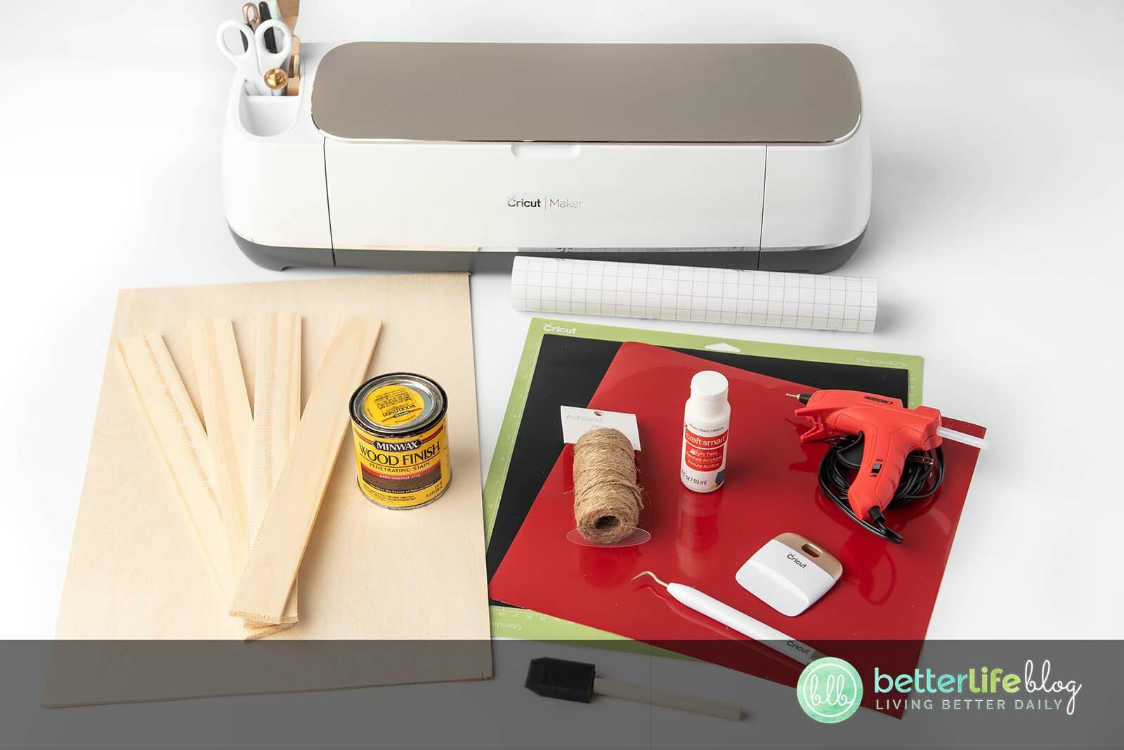Cricut Christmas Idea: DIY Christmas Scroll Sign - Better Life Blog
